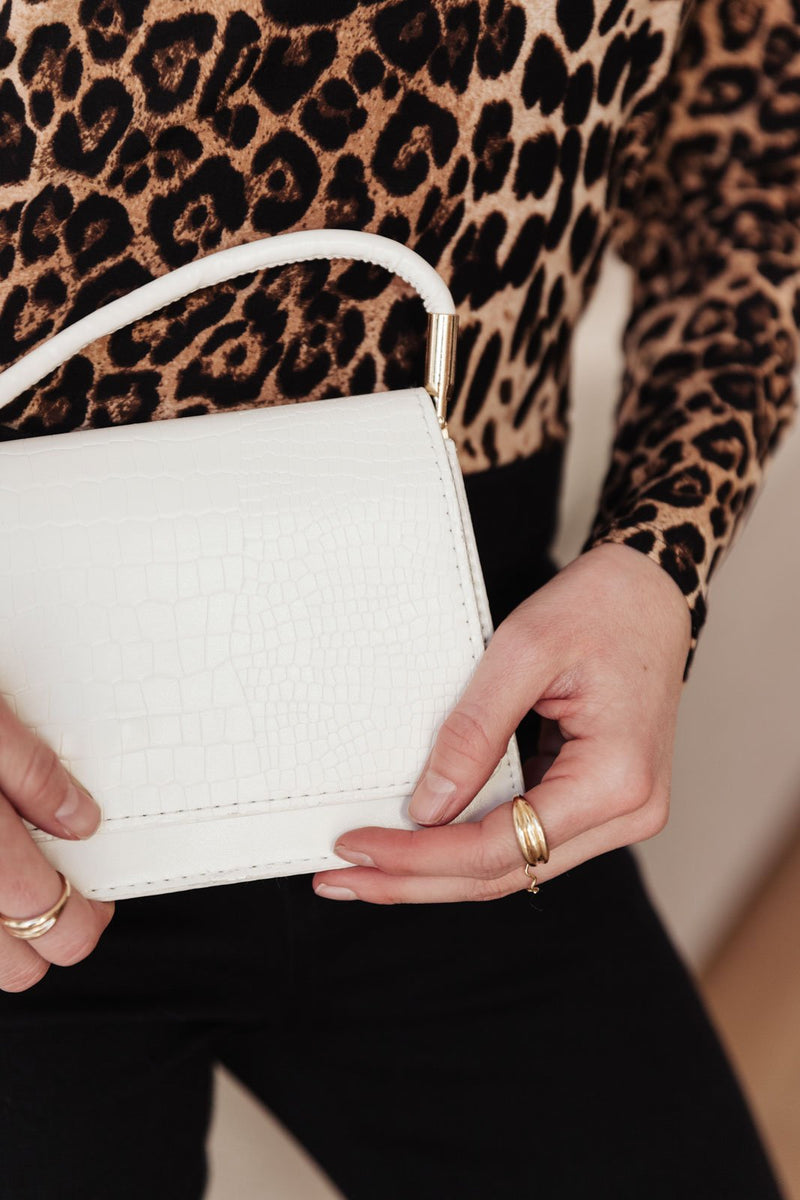 Chelsea Shoulder Bag in White – Wave & Cactus
